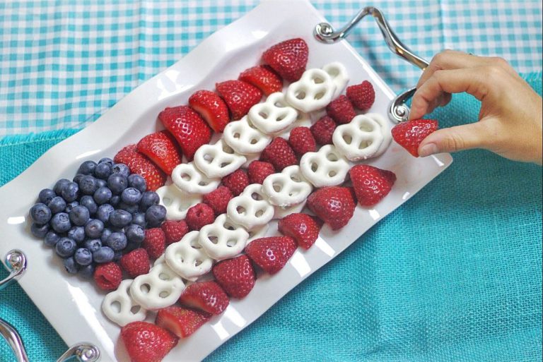 Berry Flag Platter 4th of July Recipe | Wish Farms