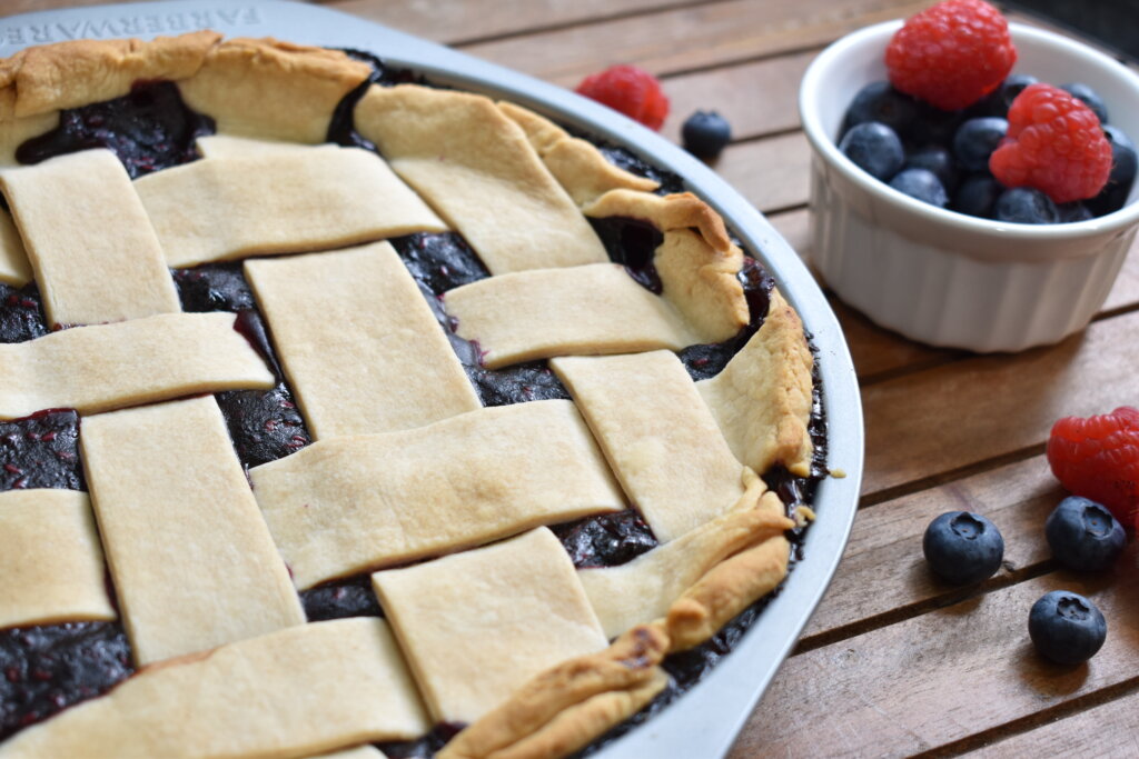 Blueberry Raspberry Pie | Wish Farms Berry Recipes