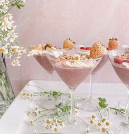 Pink-A-Boo® Pineberries | White Strawberries | Wish Farms